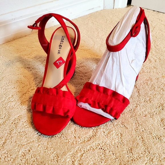 Indigo | Shoes | New Indigo Rd Red Suede Block Heel Sandals | Poshmark